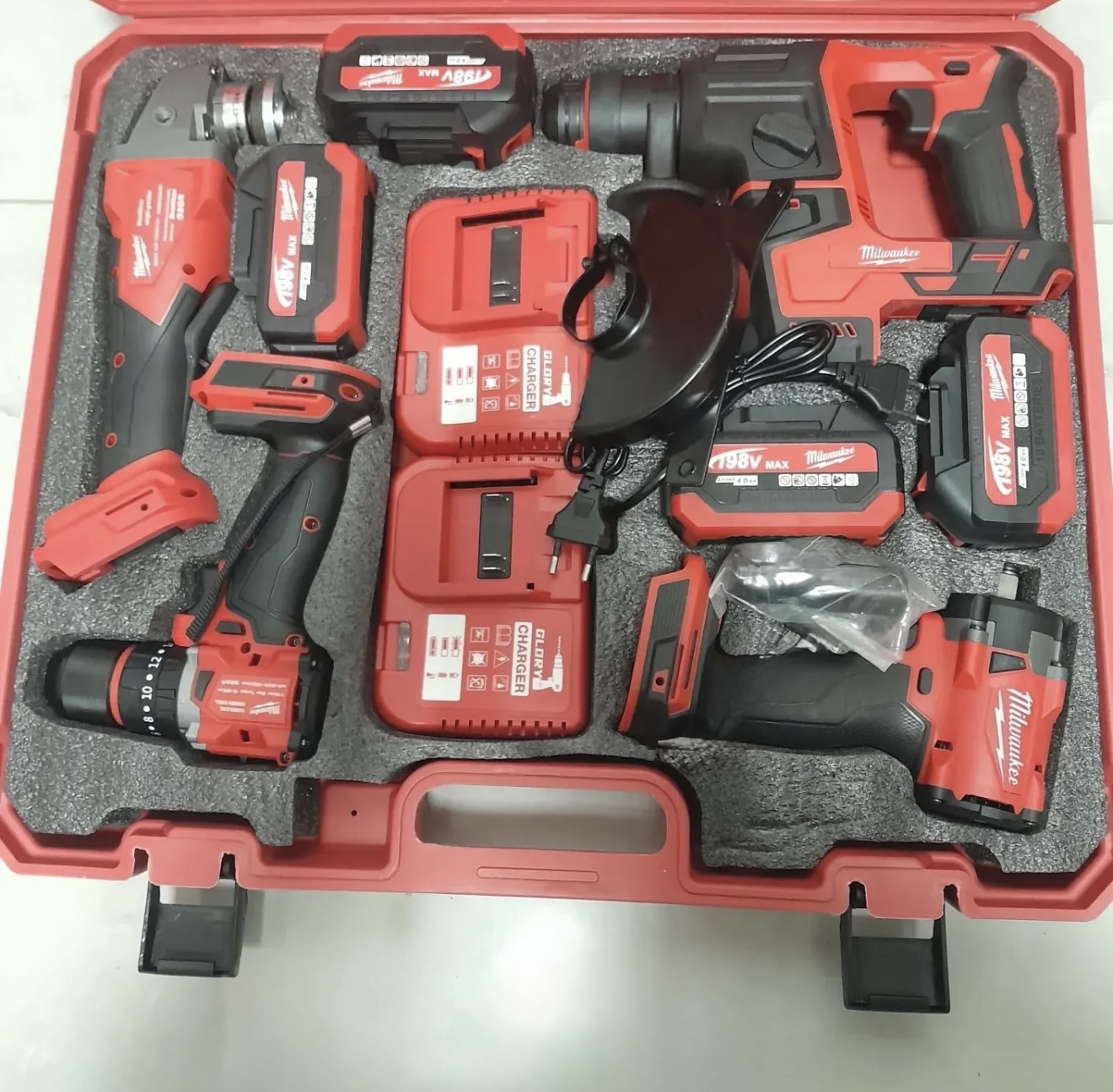 Milwaukee set aku alata – 4 u 1 u koferu - MIKO SHOP